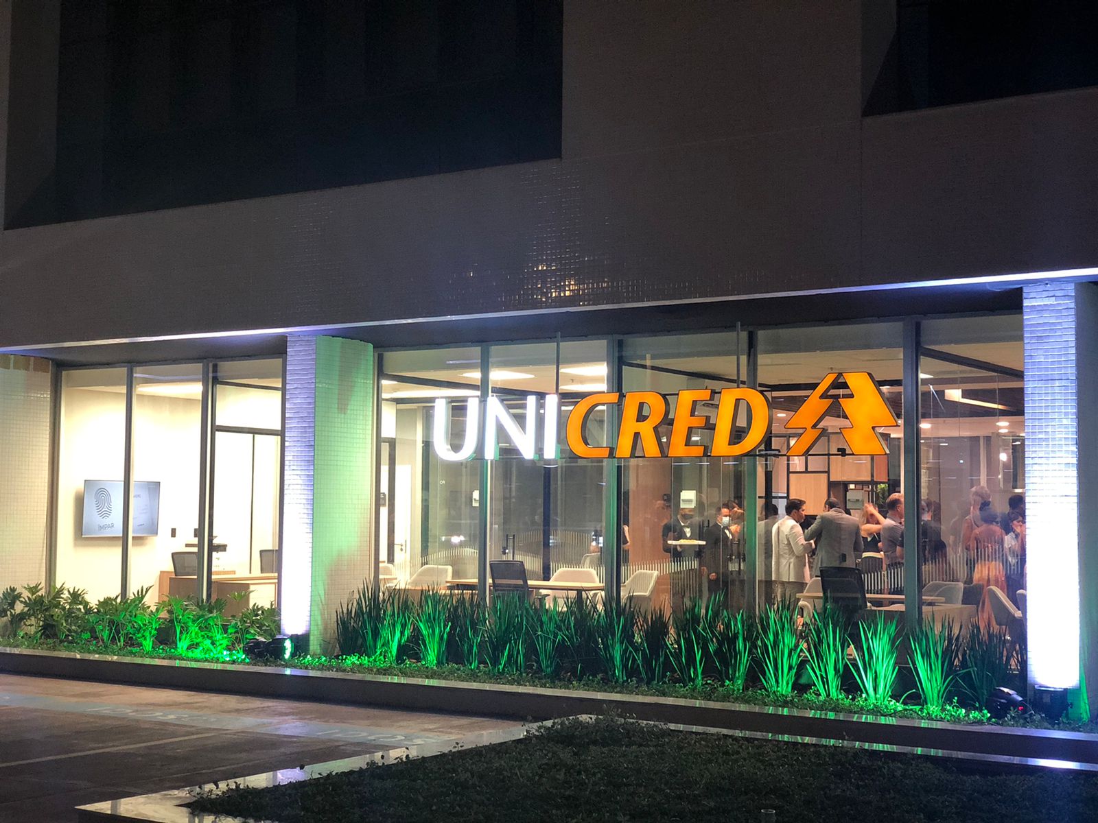 Unicred Centro Sul inaugura duas agências em Brasília (DF) - ALFA ...